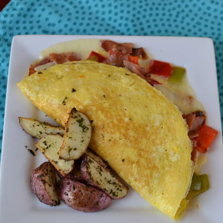 Classic Denver Omelette | Small Town Woman