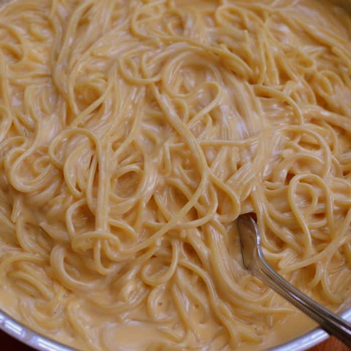 Cheesy Stove Top Spaghetti | Small Town Woman