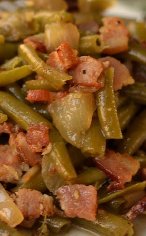 Easy Southern Style Green Beans | Small Town Woman