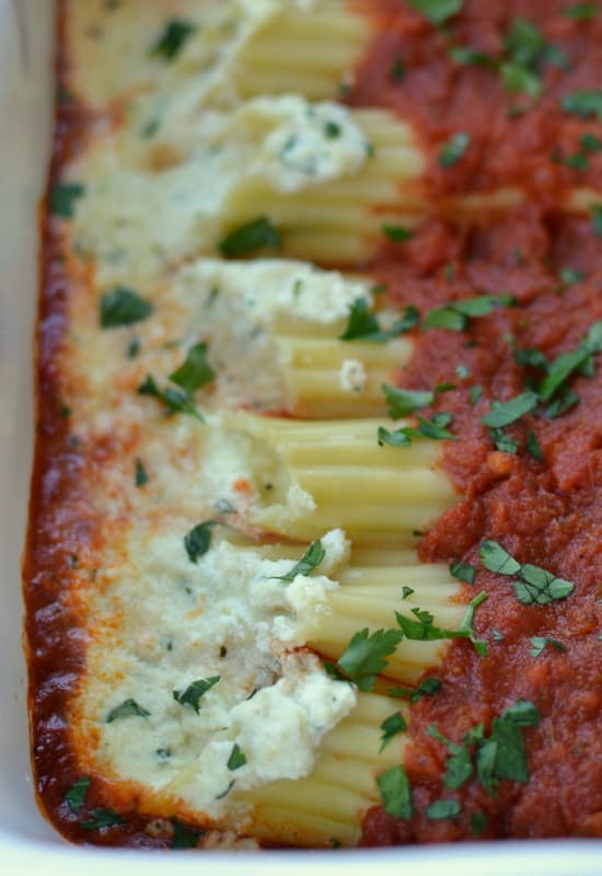 Roasted Garlic Three Cheese Manicotti | Small Town Woman