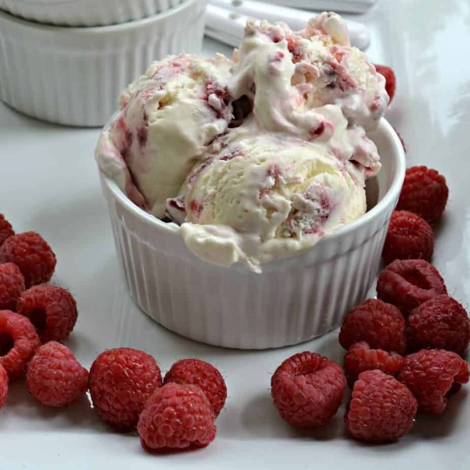 Raspberry Ice Cream | Small Town Woman