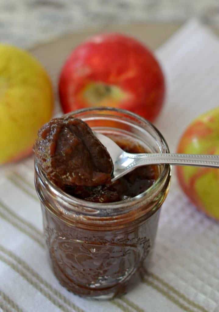 Slow Cooker Apple Butter Recipe | Small Town Woman