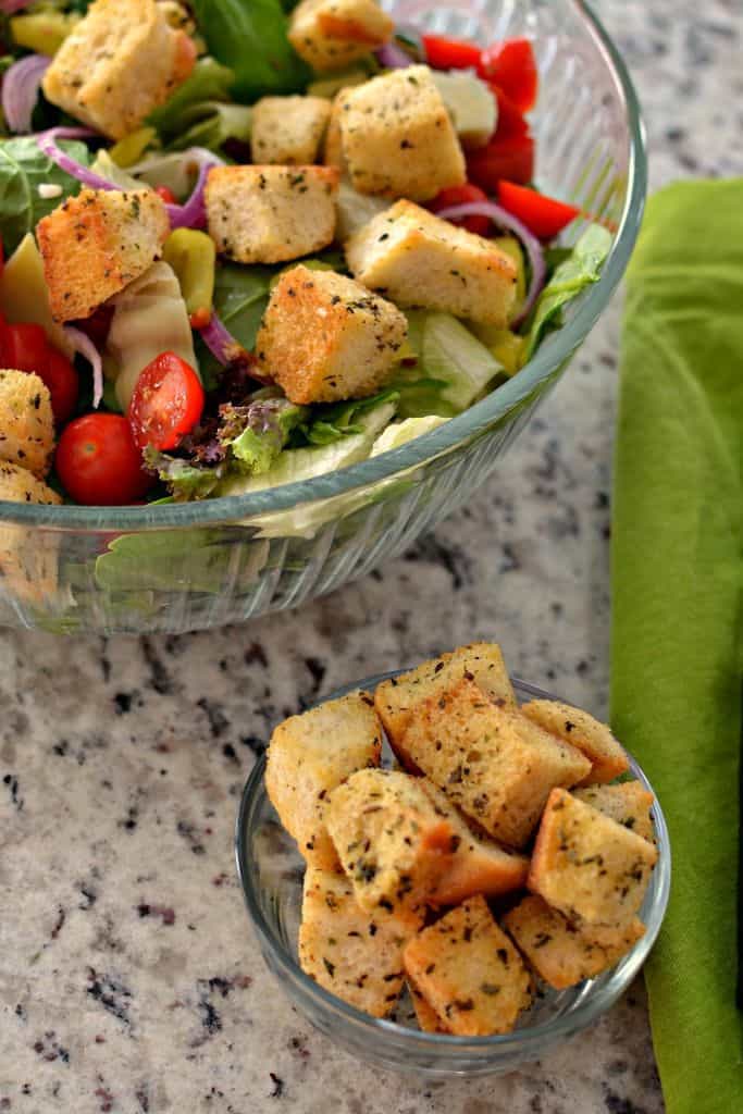 Better Than Store-Bought Homemade Croutons | Small Town Woman