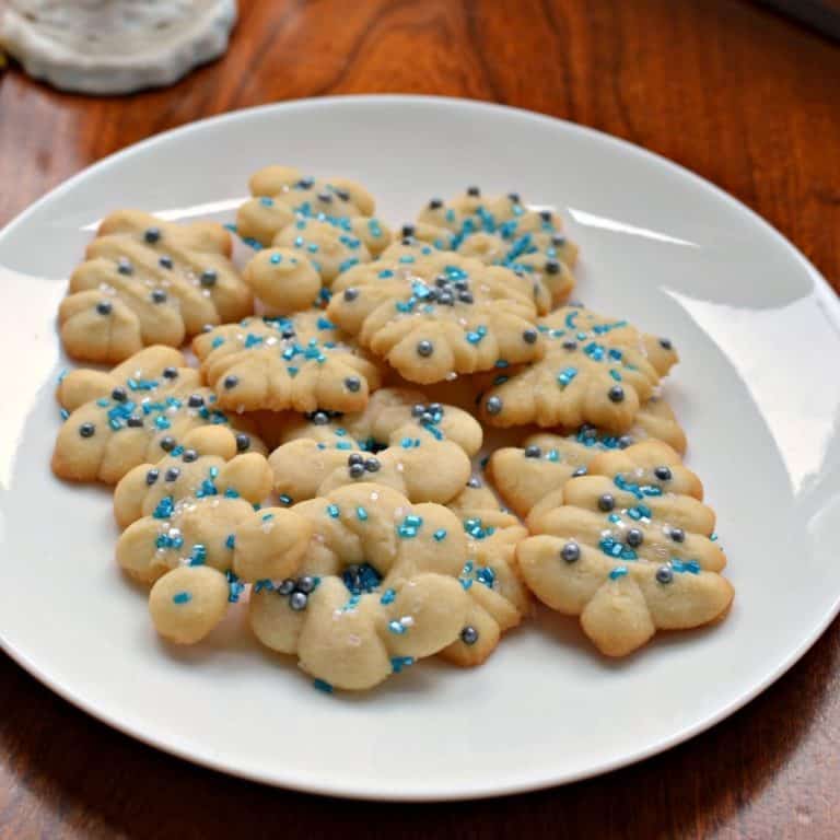 Shortbread Cookie Recipe (Easy Four Ingredient Dough)