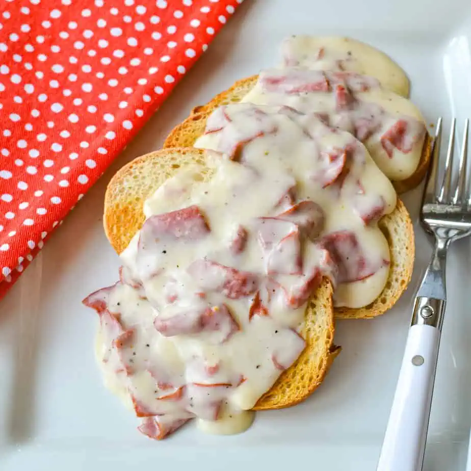Creamed Chipped Beef - A Nostalgic Comfort Dish