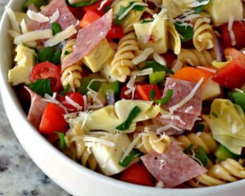 Easy Italian Pasta Salad ( A Quick and Easy Favorite)