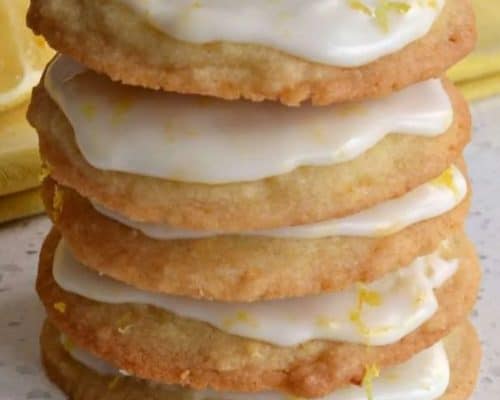Iced Lemon Cookies | Small Town Woman