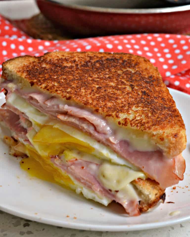 Easy Ham and Cheese Quiche