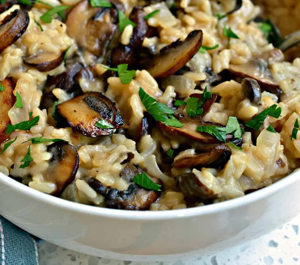 Mushroom Risotto (Flavorful Creamy Italian Rice Dish)