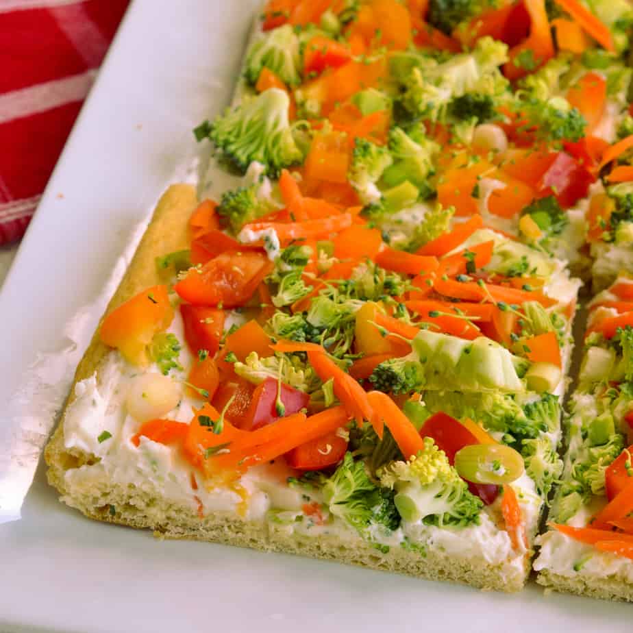 Crescent Roll Veggie Pizza | Small Town Woman