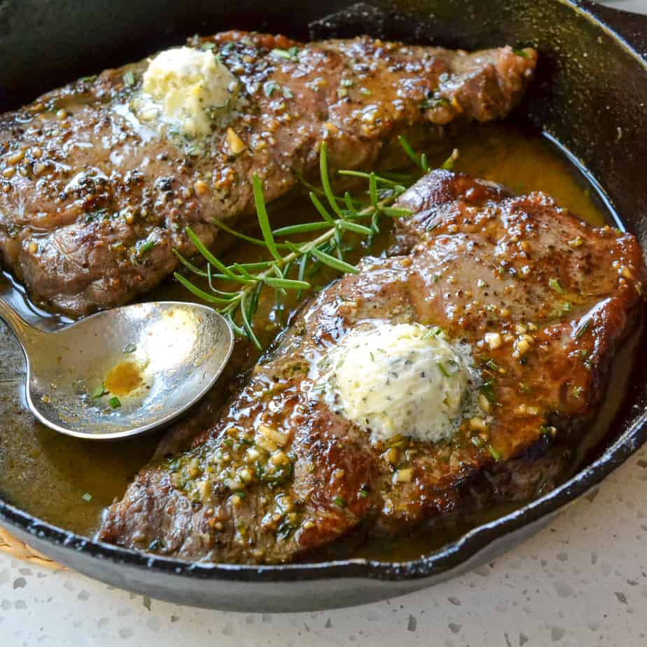 ONE SKILLET PEPPER STEAK - Small Town Woman