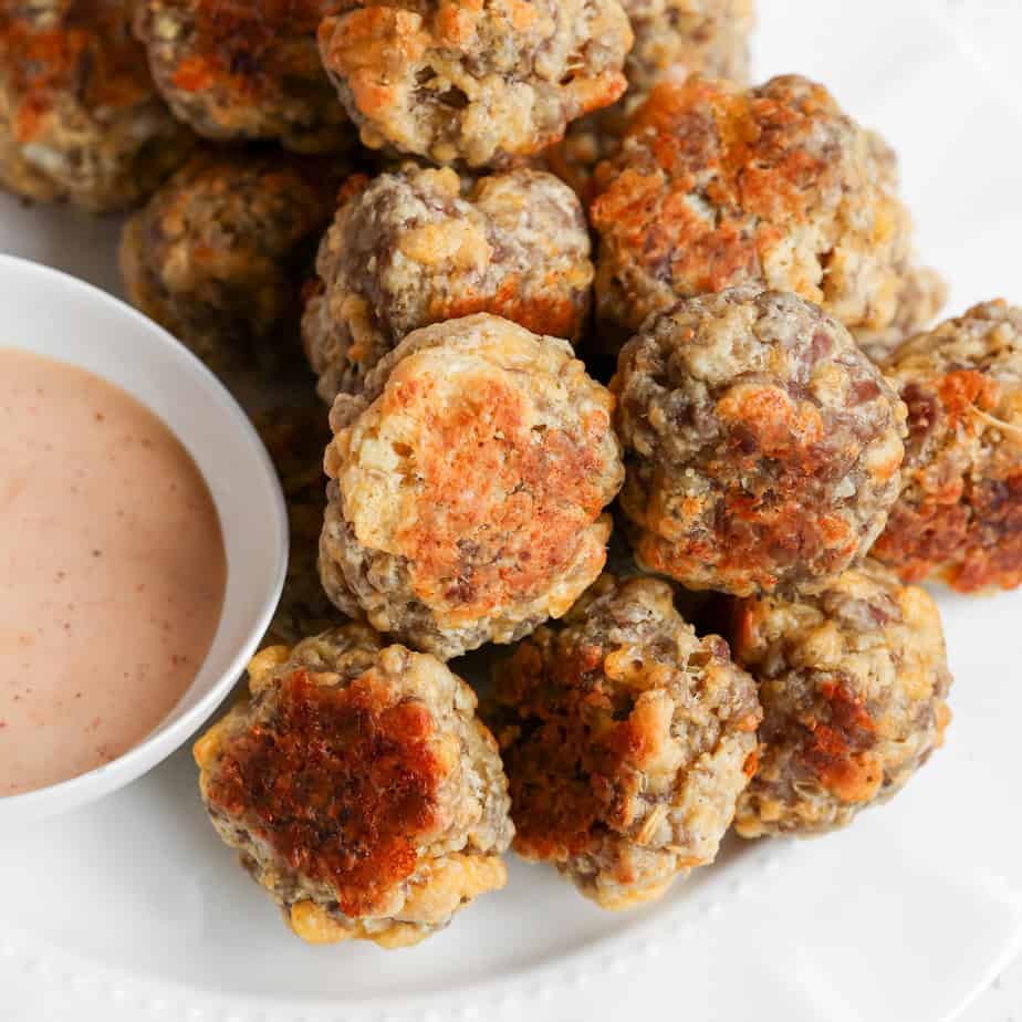 Easy Sausage Balls Recipe