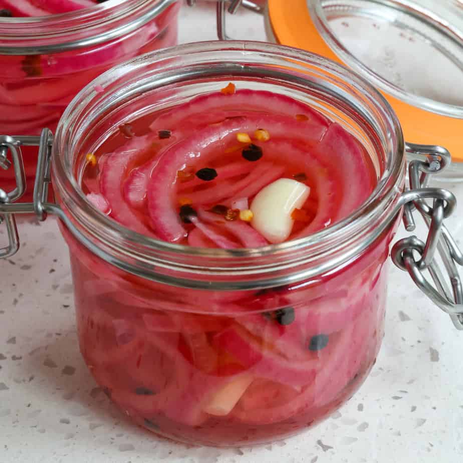 Quick Pickled Red Onions | Small Town Woman