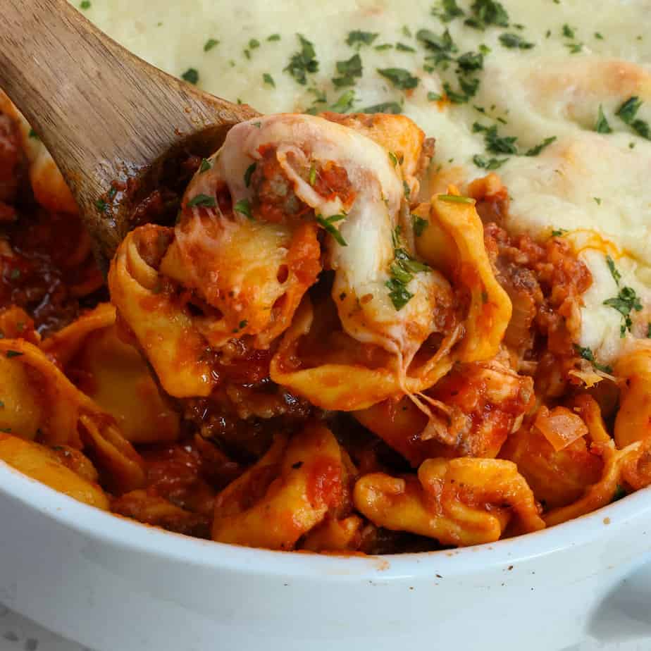 Cheesy Baked Tortellini | Small Town Woman