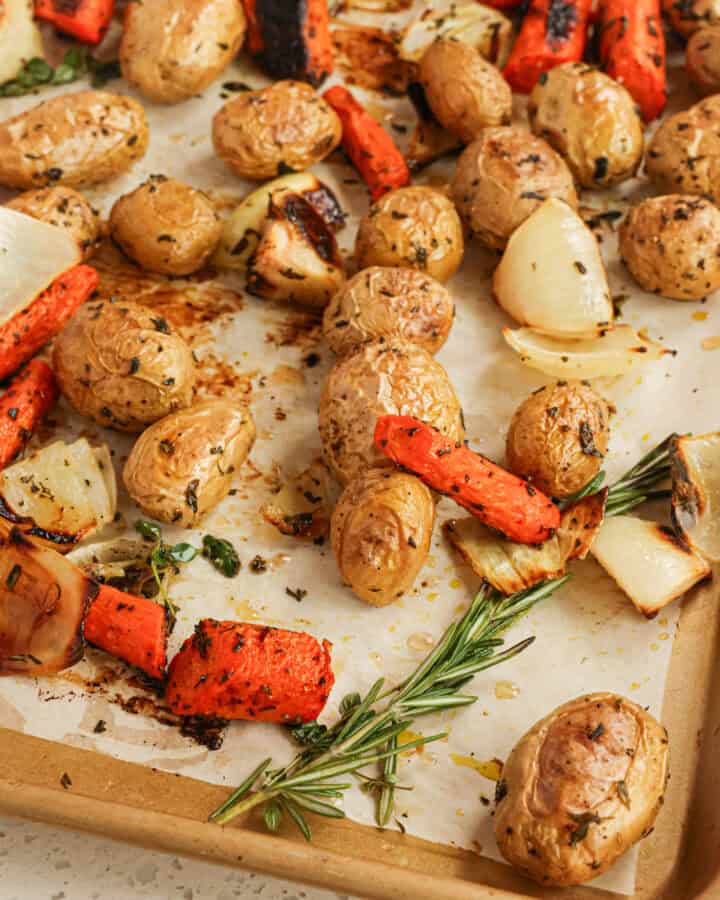 Roasted Parsnips (What Are They and How Do I Use Them)