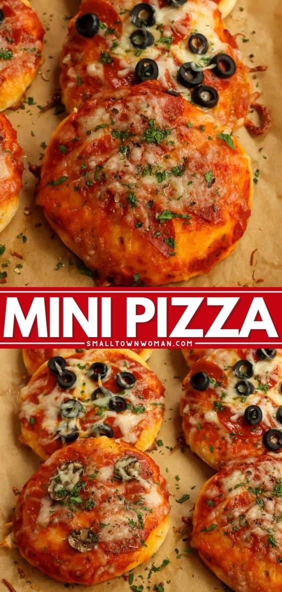 Easy Mini Pizzas | Small Town Woman