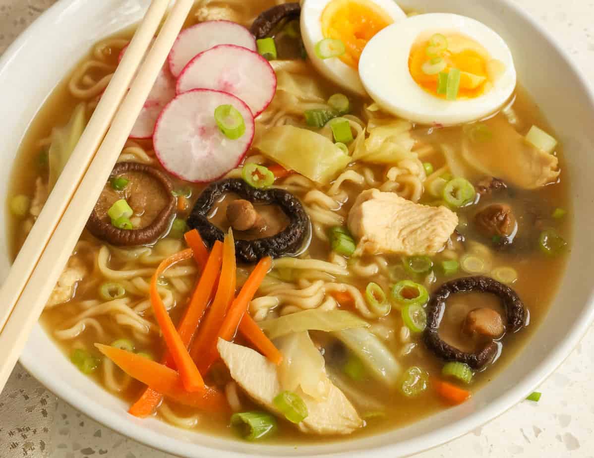 Easy Chicken Ramen | Small Town Woman