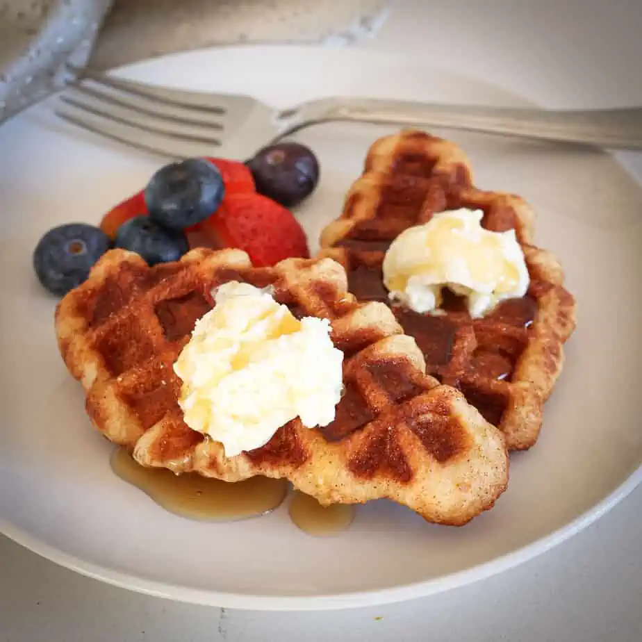 Easy Croffle Recipe (Croissant Waffle)