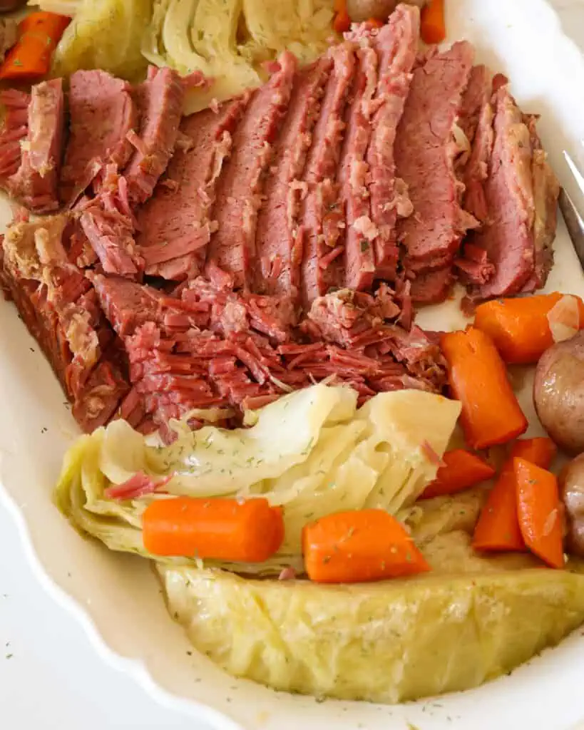 Slow Cooker Corned Beef And Cabbage Recipe Slow Cooker Corned Beef And Cabbage Recipe