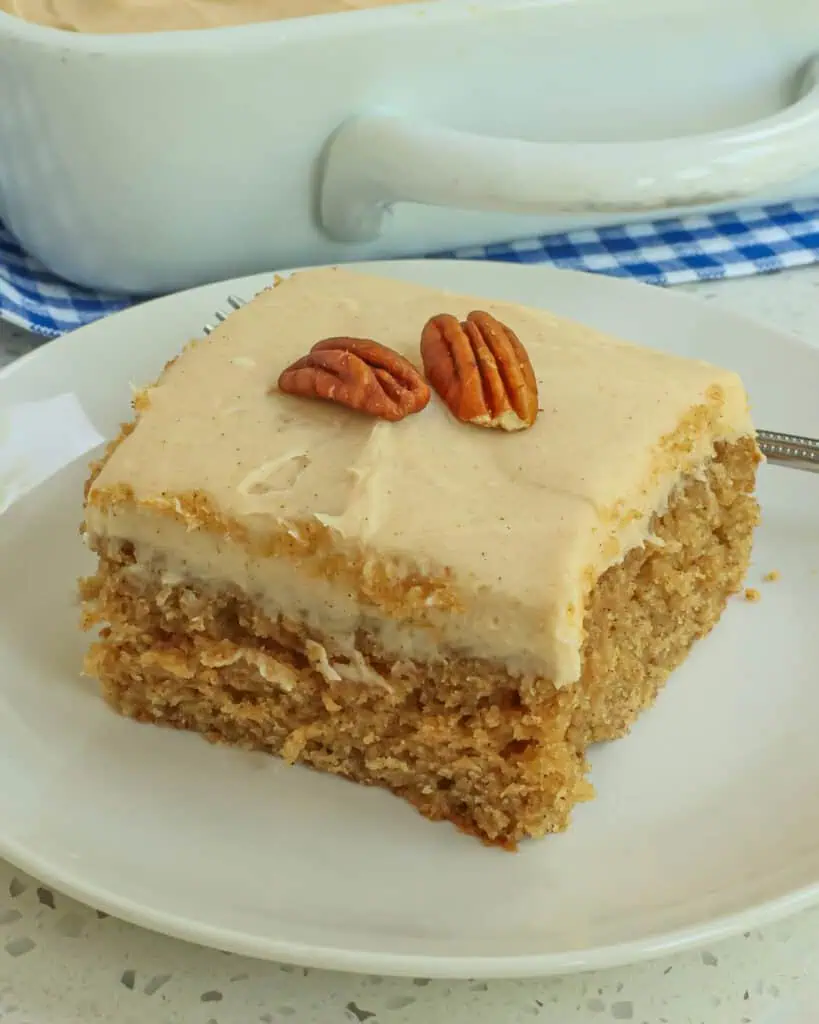 Easy Applesauce Cake
