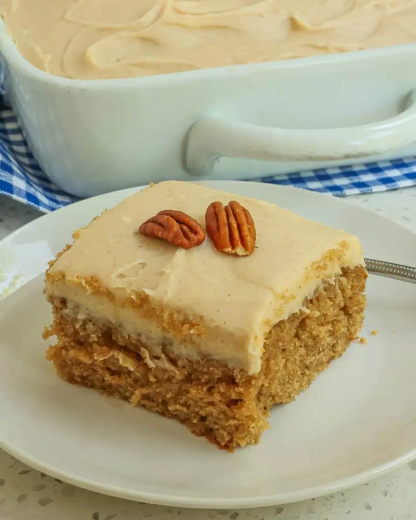 Easy Applesauce Cake