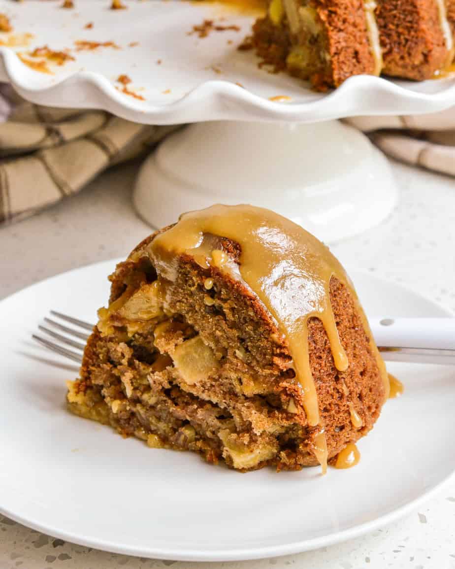 Apple Cake (Caramel Drizzle)