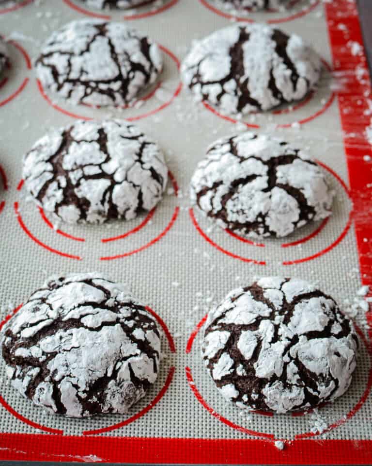 Chocolate Crinkle Cookie Recipe