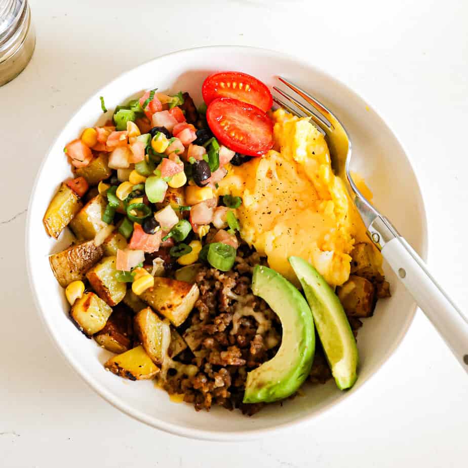 Breakfast Bowl Recipe - Easy and Customizable